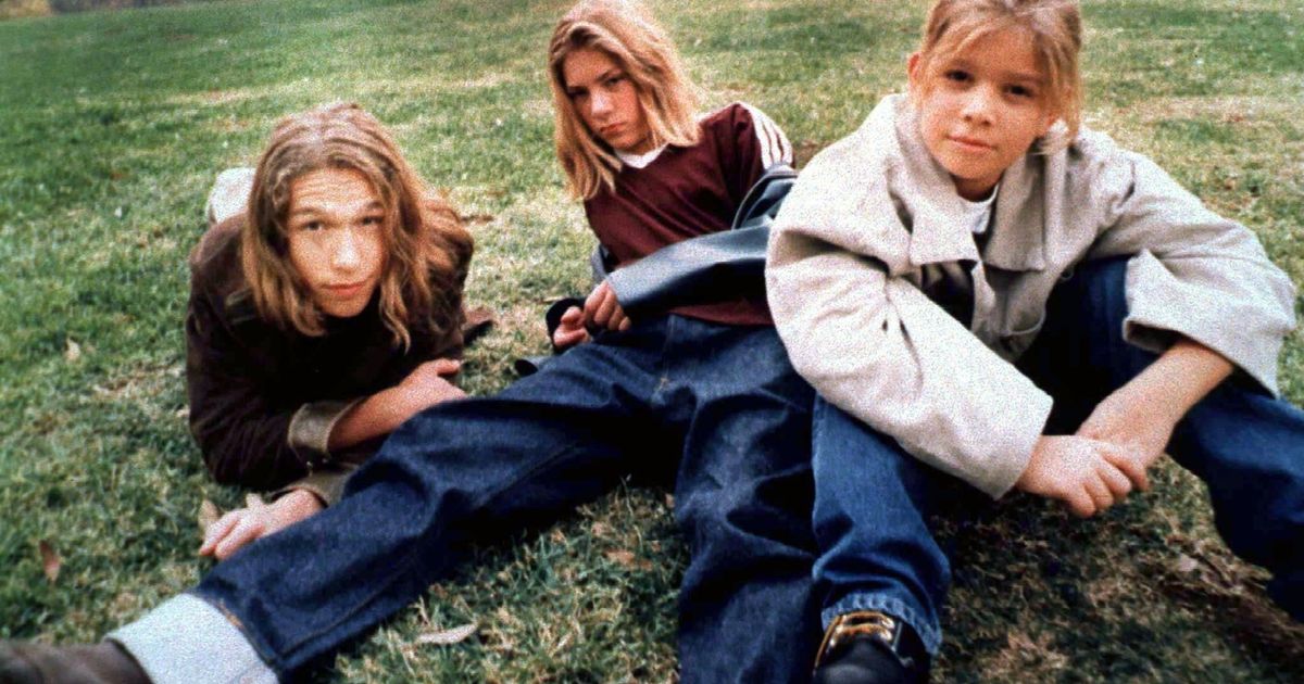 "Hanson": Successful musicians & proud fathers: The brothers Taylor ...