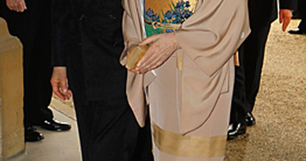 Königin Elisabeth II.: Die Royals erweisen der Queen die Ehre ...