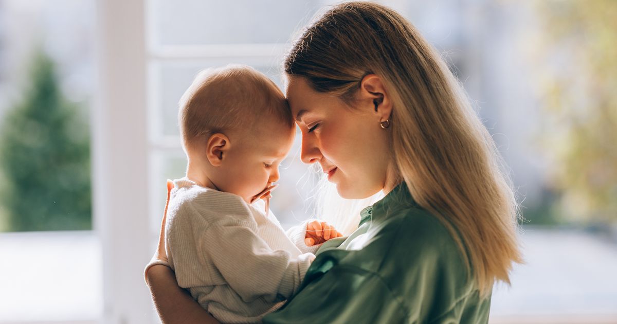 Mutter gibt Baby Frucht-Namen – online hagelt es Kritik | BUNTE.de