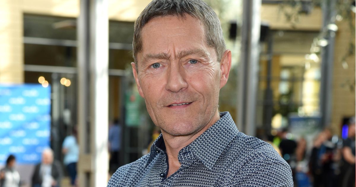 "In aller Freundschaft"-Star Udo Schenk über Rolle: "Kaminski ist ein Arschloch" | BUNTE.de