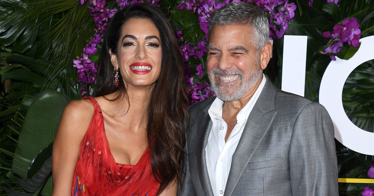 Amal Clooneys feuriges Kleid versprüht pure Leidenschaft | BUNTE.de