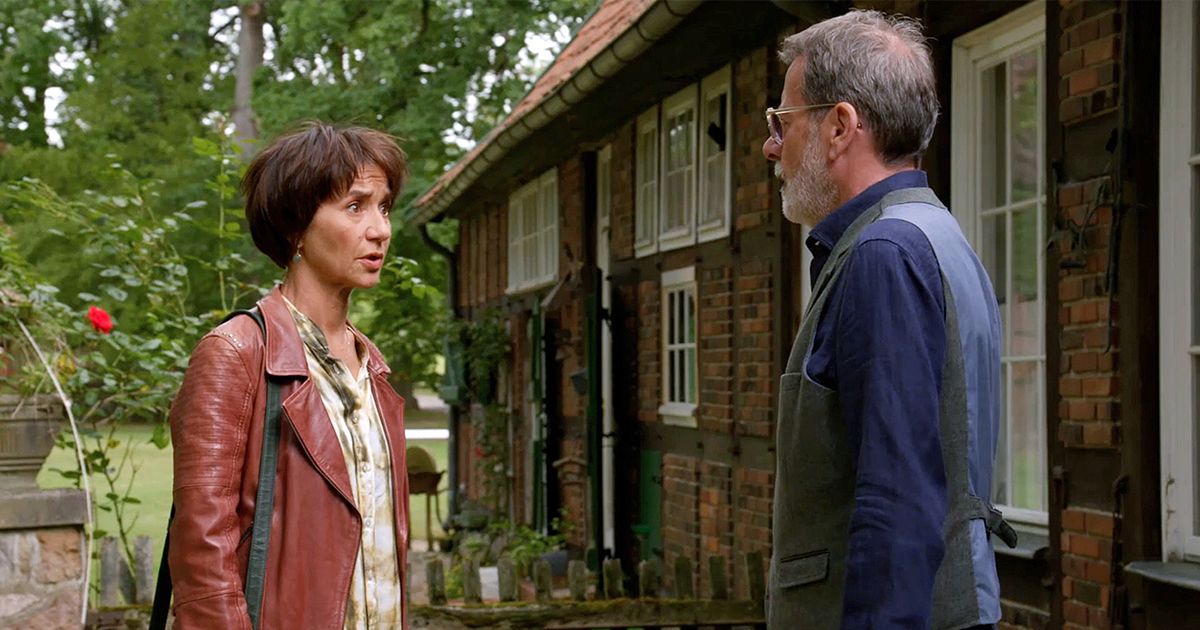 "Rote Rosen"-Vorschau: Merle und Gunter küssen sich | BUNTE.de