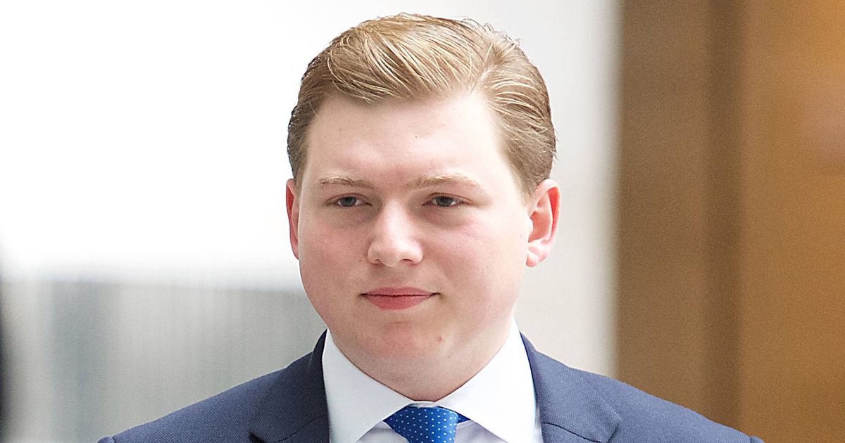 Bei einer Poker-Runde verlor der Adlige George Cottrell knapp 19 ...