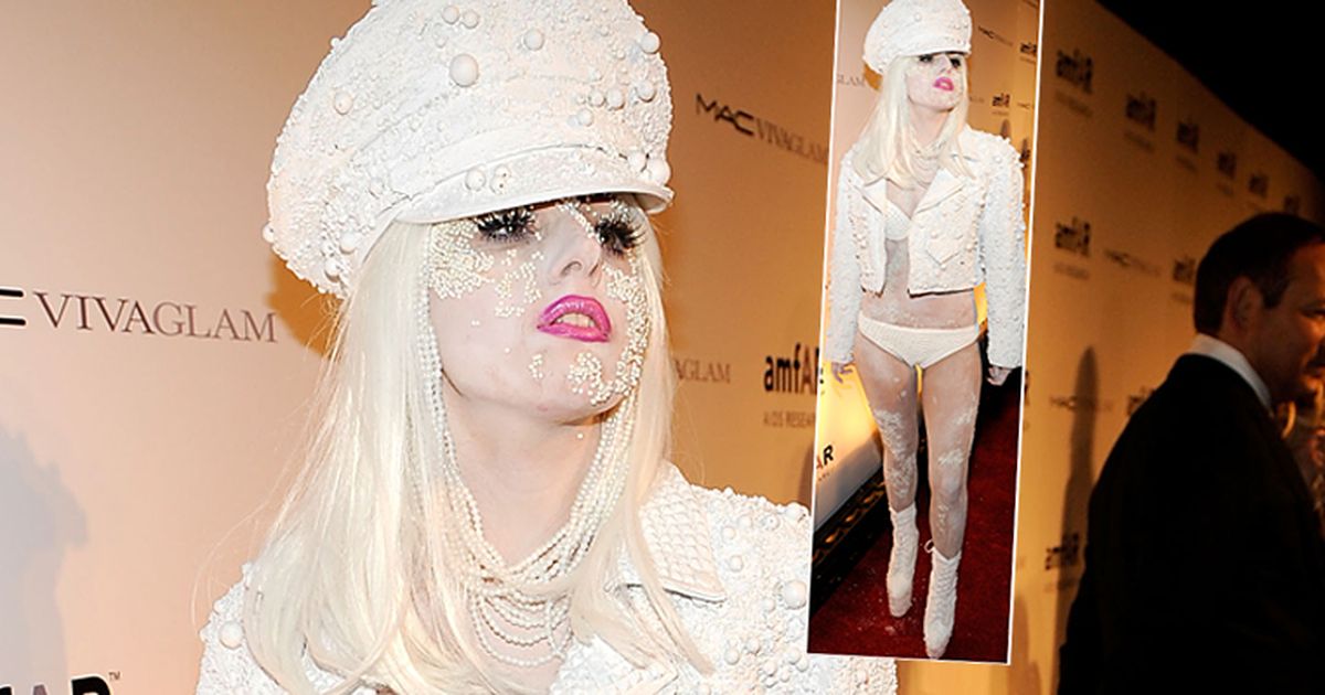 Lady Gaga: Schriller Auftritt im Perlen-Outfit | BUNTE.de