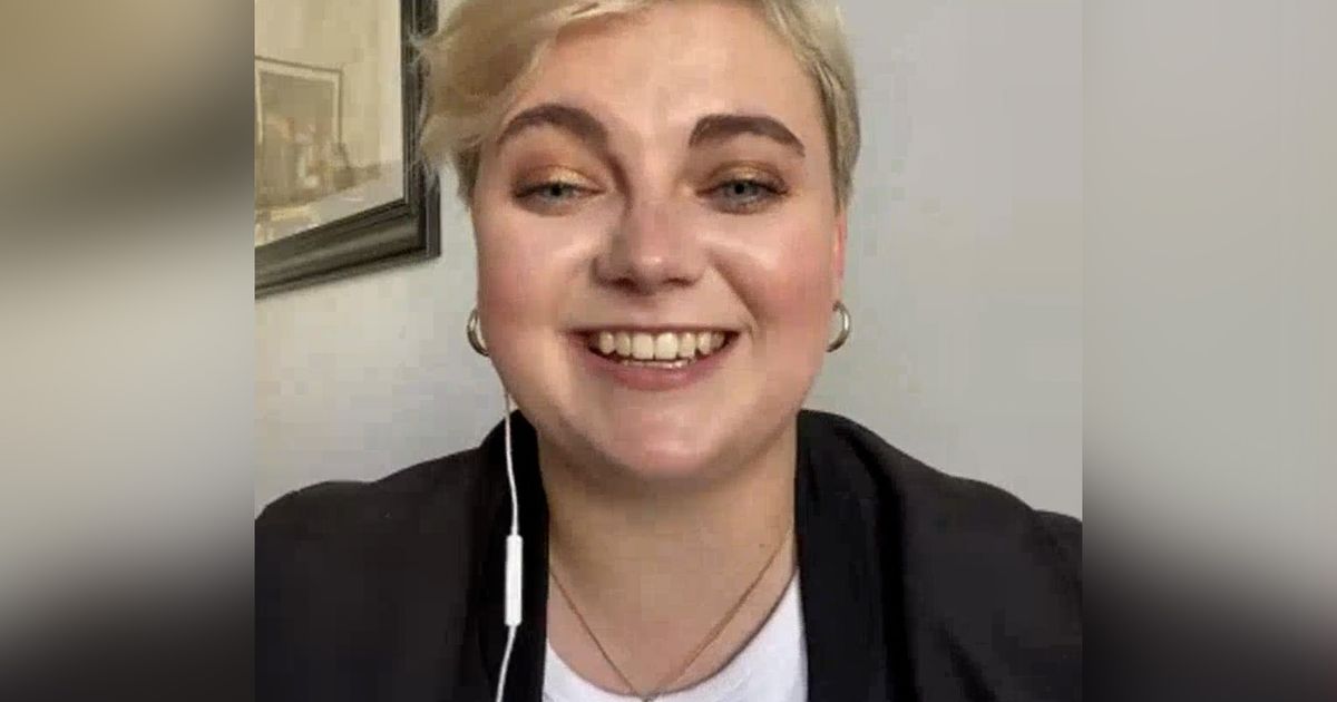 Sängerin Ela spricht über den Körperdruck in der Musikbranche | BUNTE.de