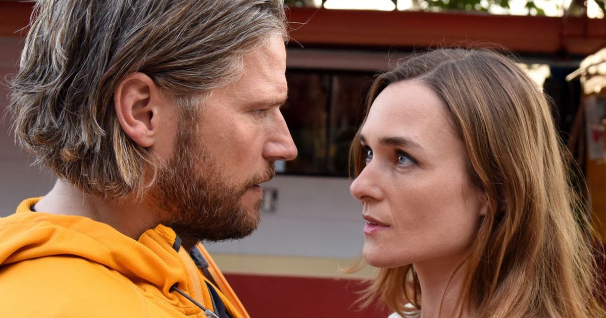 Die Bergretter: Nach gemeinsamer Nacht – haben Nina und Markus eine Zukunft? | BUNTE.de