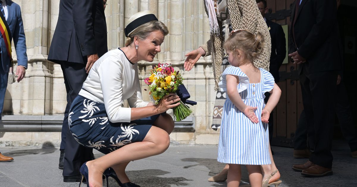 Süß! Mathilde von Belgien bricht für kleinen Royal-Fan das Protokoll ...