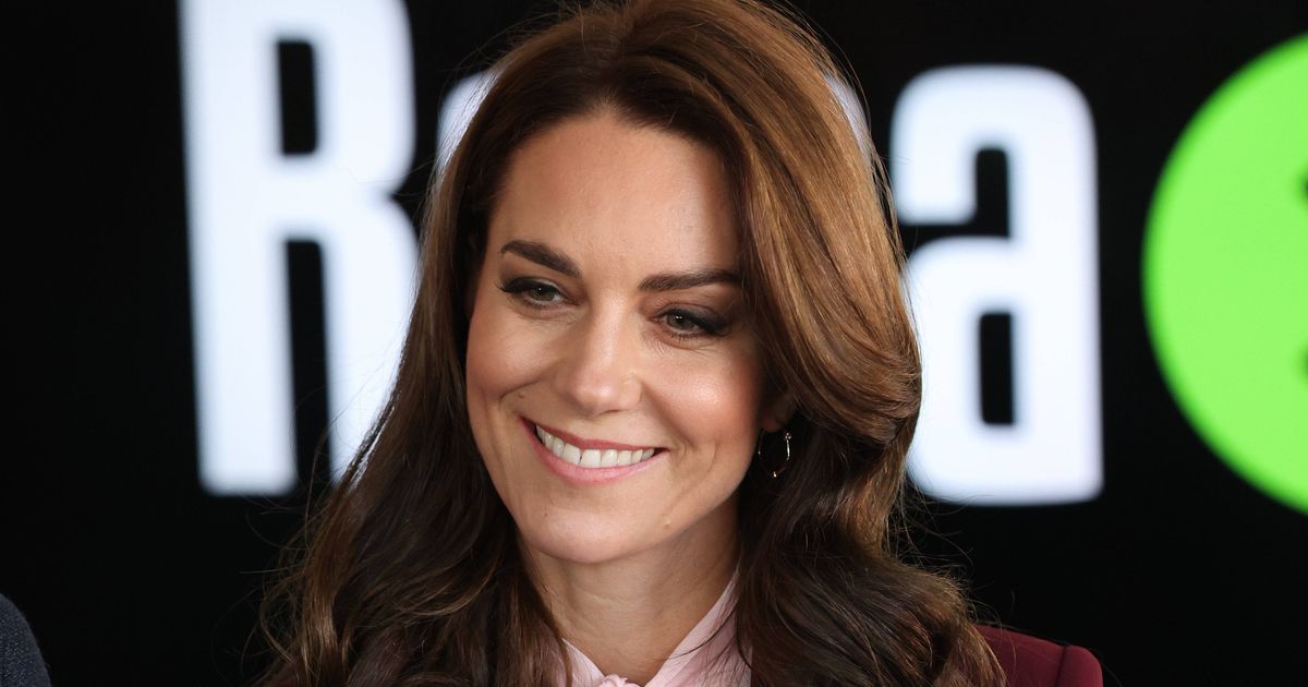 Geheimnis gelüftet: Prinzessin Kates Haarbürste kostet nur 18 Euro bei ...