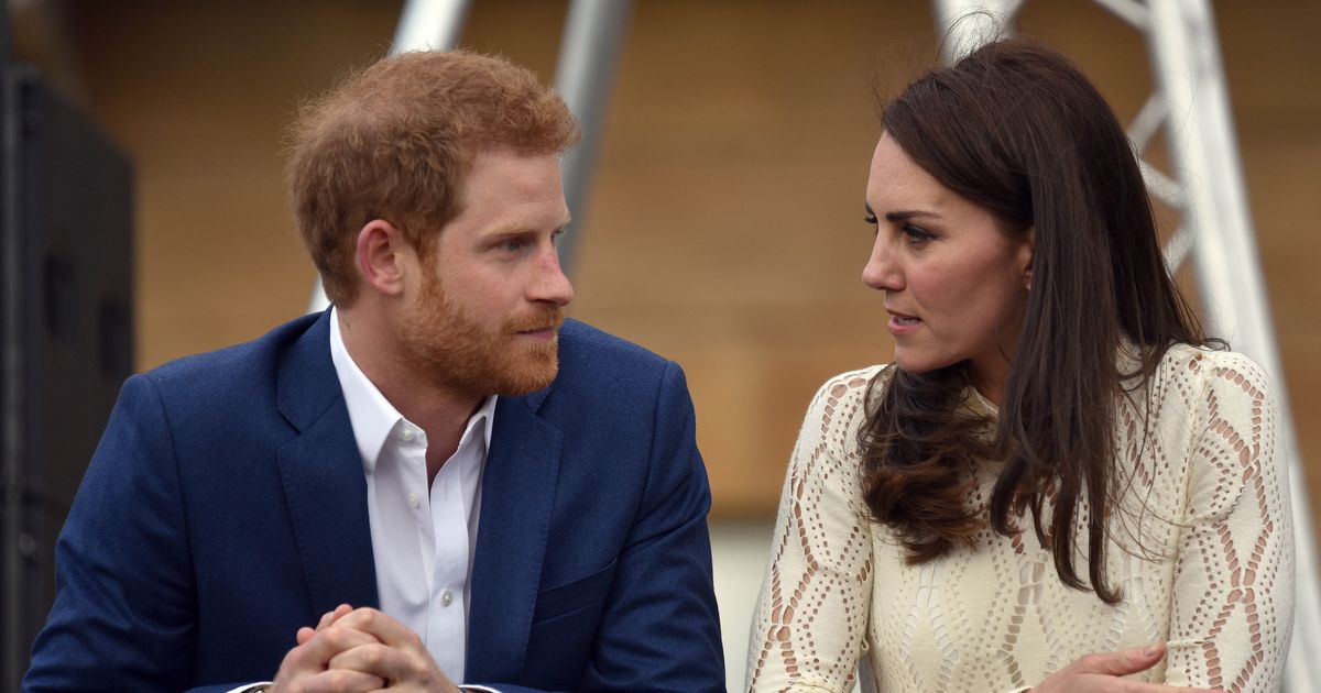 Nicht Meghan: Prinzessin Kate wollte Harry zur Hochzeit mit anderer Frau drängen | BUNTE.de