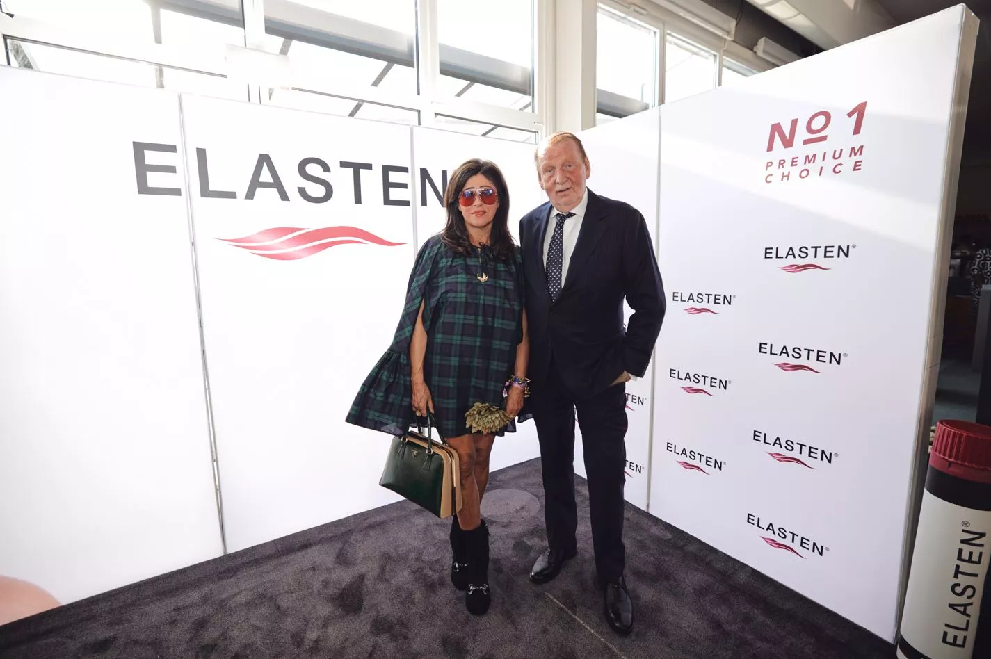 Promis feiern auf der „Elasten Night“ das 30. Jubiläum der "Terra ...