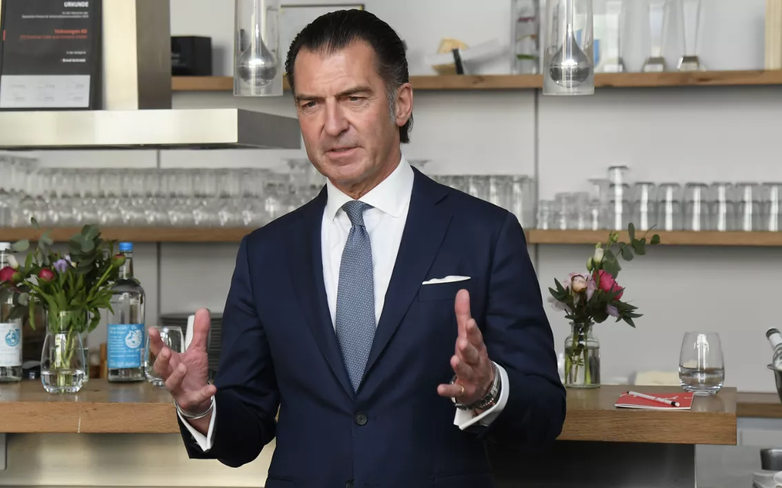 Philipp Welte lädt zu Gesprächs-Reihe: Sahra Wagenknecht zu Gast bei ...