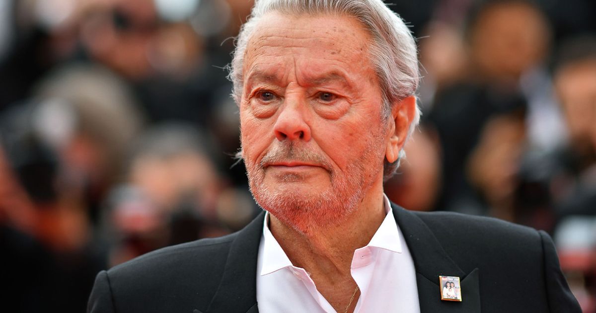 Alain Delon: Lebensbeichte zwei Jahre nach seinem Schlaganfall | BUNTE.de