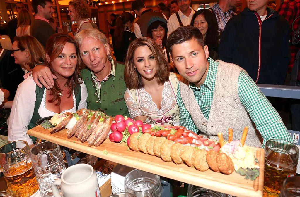 Andrea Berg singt mit Schwiegertochter Vanessa Mai und schreibt ...