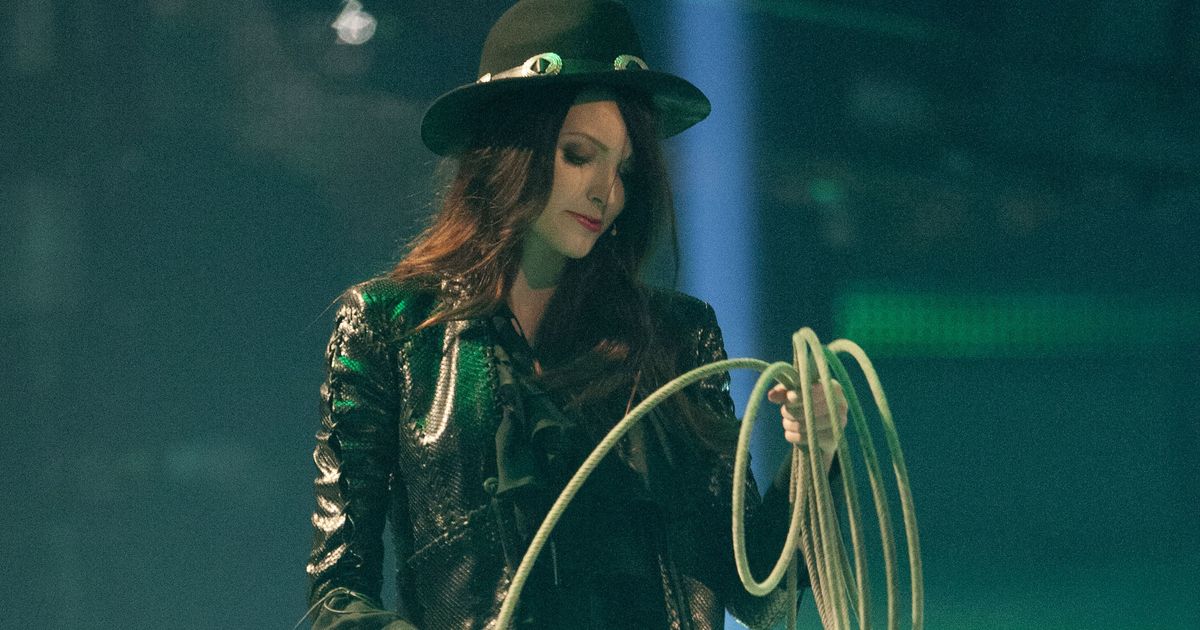 GNTM-Ajsa: Startet sie jetzt voll durch? | BUNTE.de