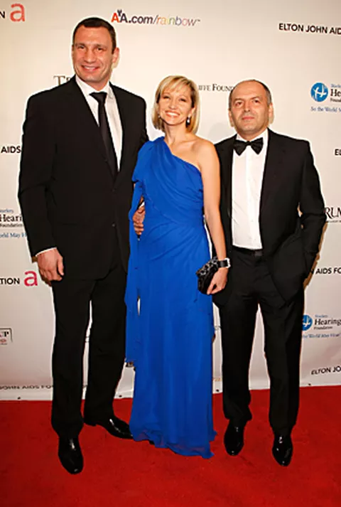 Elton John AIDS Foundation: Sir Elton versammelt die Stars ...