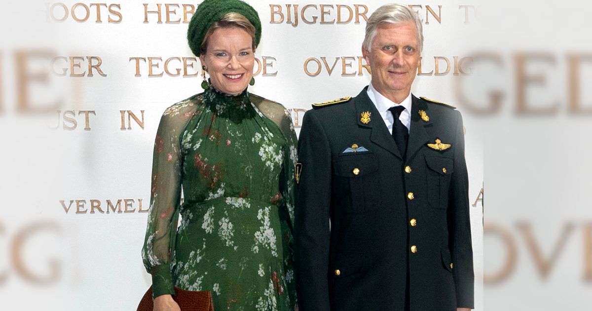 Mathilde von Belgien: Im Tarnkleid zur militärischen ...